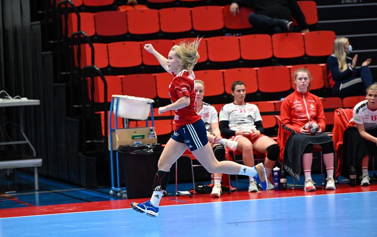 Anna Huse: – Det er tungt å oppleve at gode venninner blir skadet ...